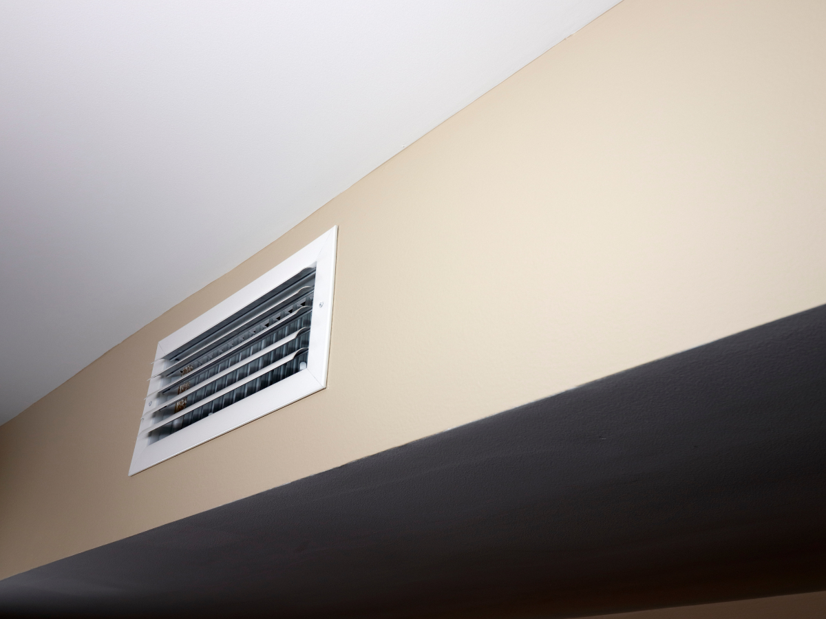 Mist Coming Out Of AC: Is It Normal? | Clover Contracting